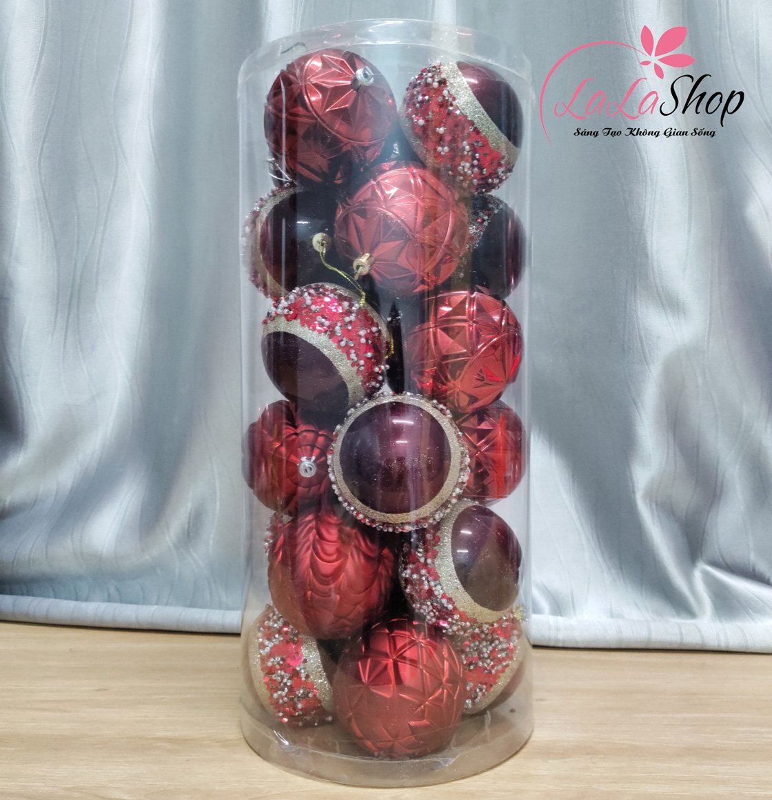 Hộp 24 Quả Châu Màu Đỏ Đô 8cm Trang Trí Noel