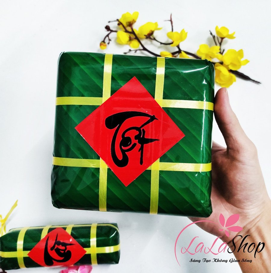Combo bánh chưng bánh tét chữ tết tài lộc trang trí tết