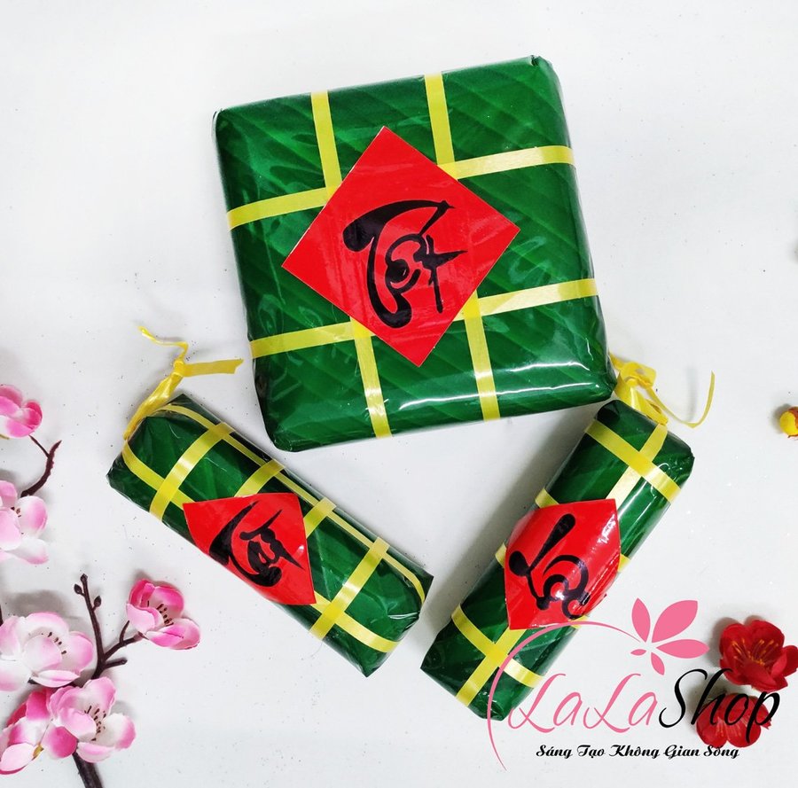 Combo bánh chưng bánh tét chữ tết tài lộc trang trí tết
